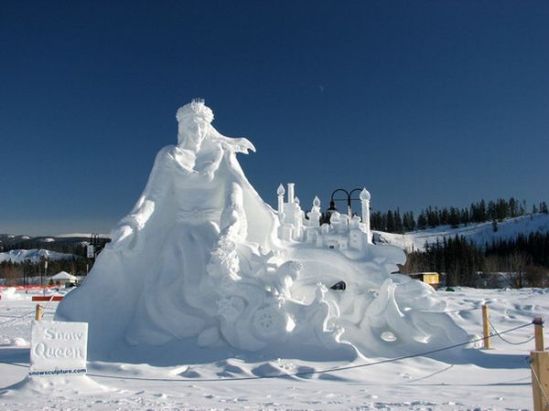 The Enchanting Winter Wonderland of Snow Sculpture | The Lone Girl in a ...