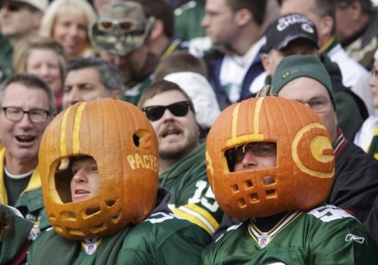 NFL Fans Dressed and Ready for Game Day | The Lone Girl in a Crowd