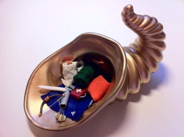 Be the Mockingjay with These Hunger Games Craft Projects | The Lone ...