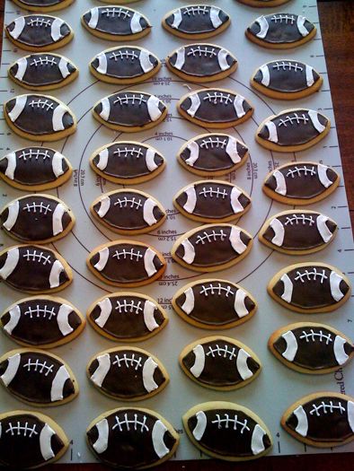 Touchdown with These Super Bowl Sunday Party Treats (Second Edition ...