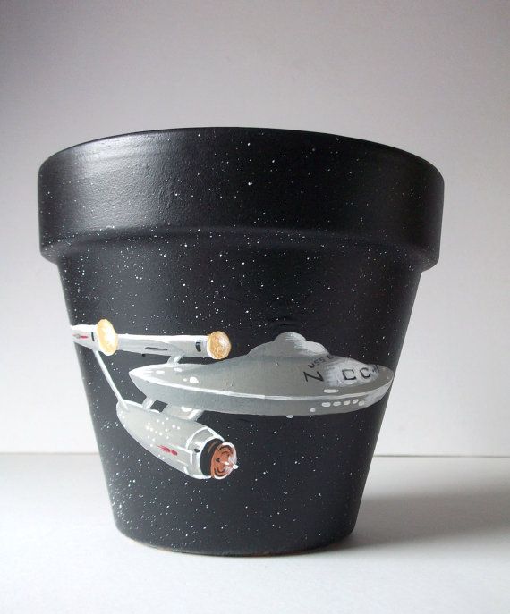 Star Trek Craft Projects from Garak’s Clothiers | The Lone Girl in a Crowd