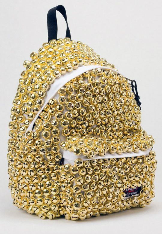 The Bookbaggy World of Incredible Backpacks | The Lone Girl in a Crowd