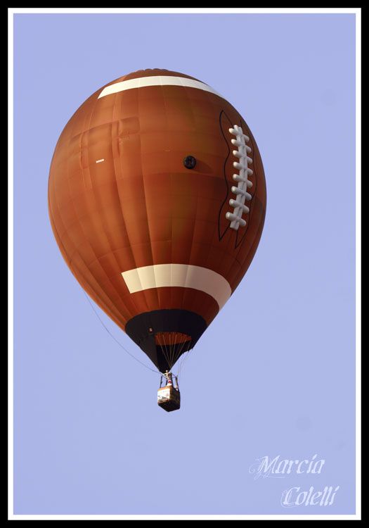 The Lofty World of Hot Air Balloons | The Lone Girl in a Crowd
