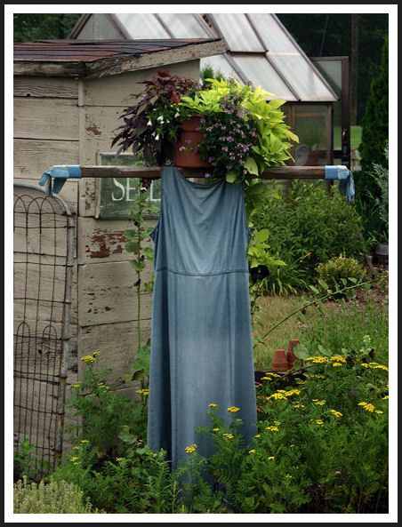 The Wonderful World of Scarecrows (Third Edition) | The Lone Girl in a ...