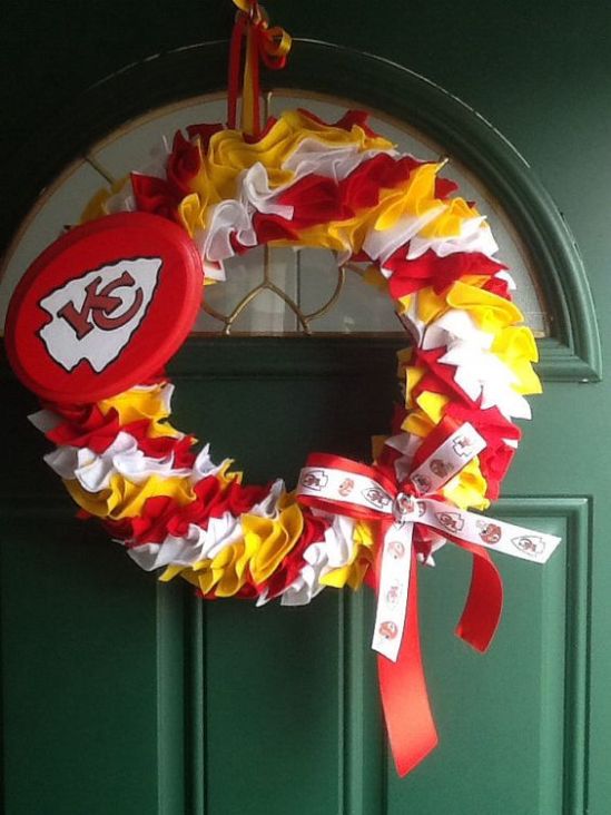 Not Licensed by the NFL Professional Football Craft Projects (Fourth ...