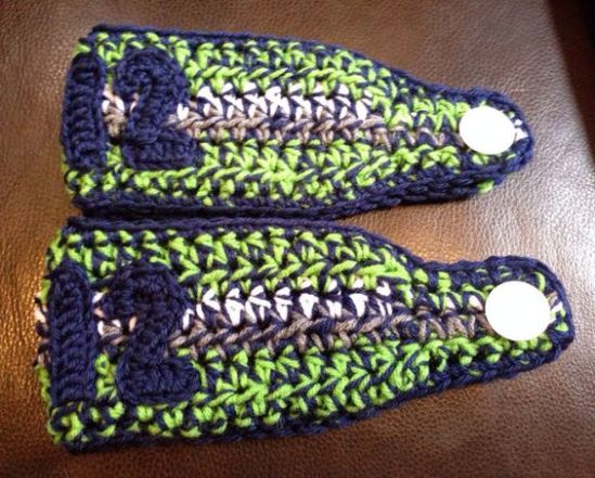 Not Licensed by the NFL Professional Football Craft Projects (Fourth ...